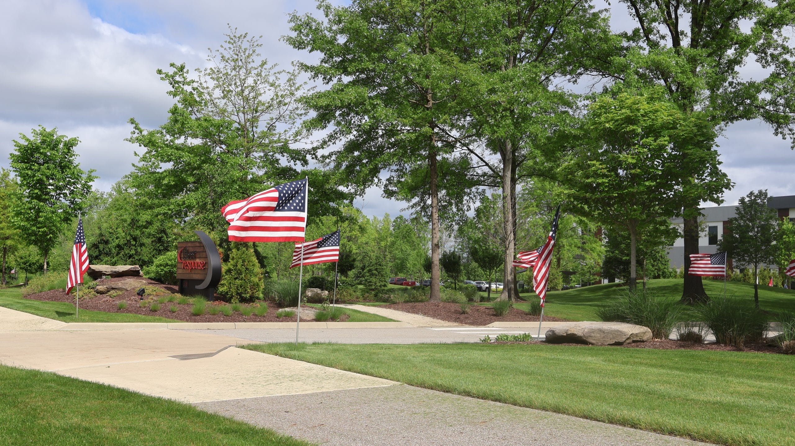 Fleet Response Memorial Day Flag Tribute Honors Veterans and Inspires ...